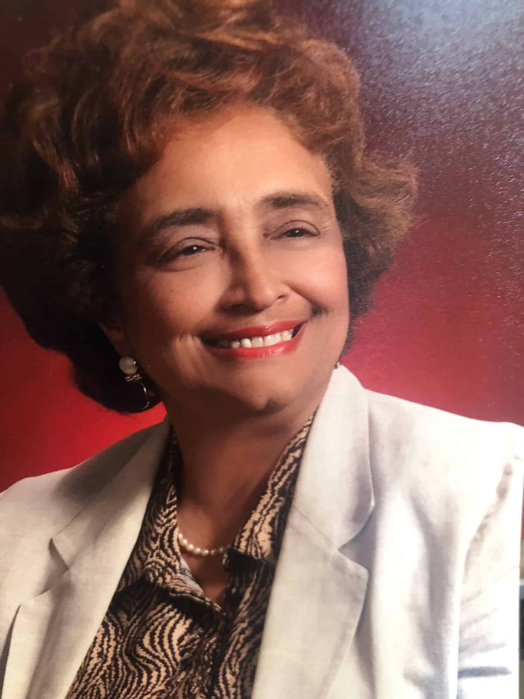 Annette Coleman Presented Rosa Parks Award – Givens Communities